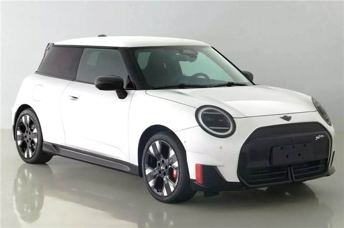 Electric Mini Cooper JCW and Mini Aceman JCW: Detailed Overview - Auto ...