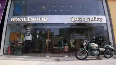Royal Enfield Apparel Store Gurugram: Premium Riding Gear and Apparel ...